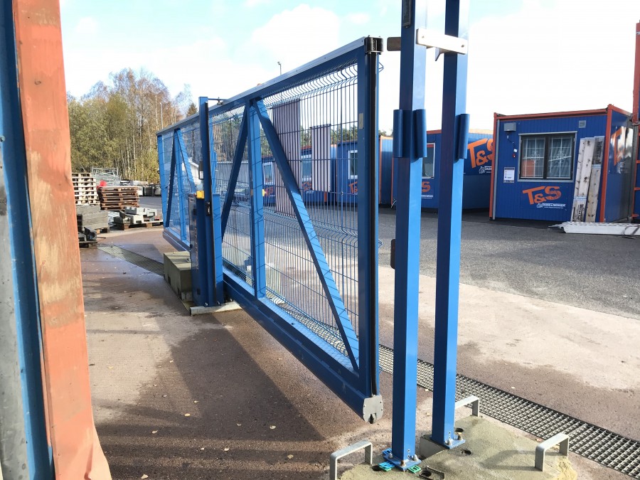 Klaravik Auktioner | Mobil Fordonsgrind