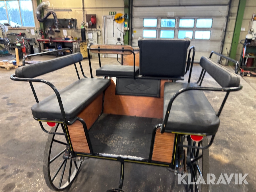 Hästvagn Wagonett, Piteå, Klaravik auktioner