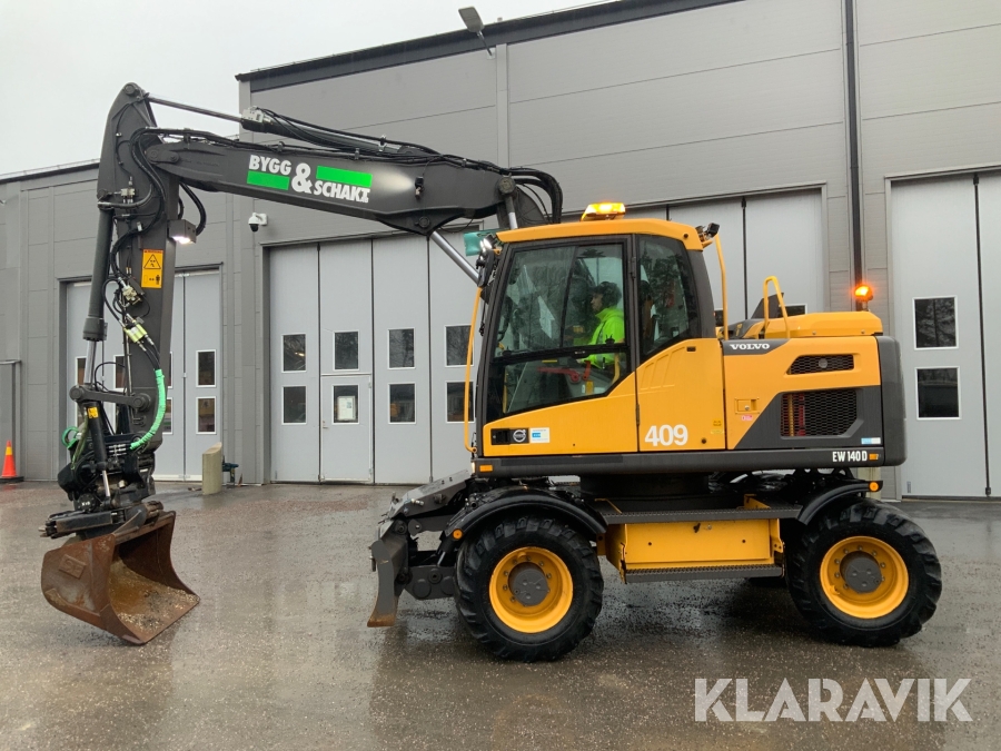 Grävmaskin Volvo EW 140D, Katrineholm,