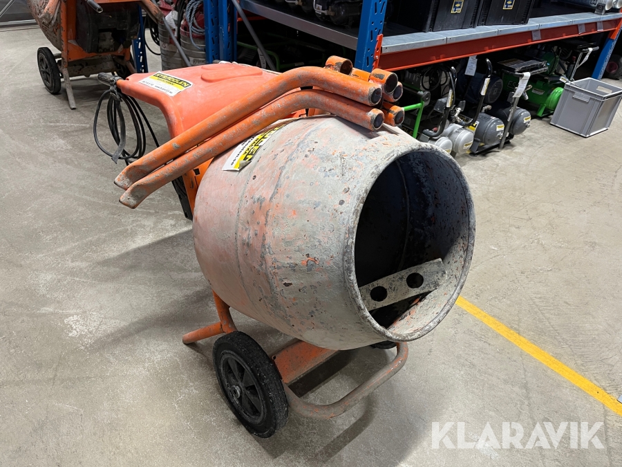 Betongblandare Belle 140 L, Nacka, Klaravik auktioner
