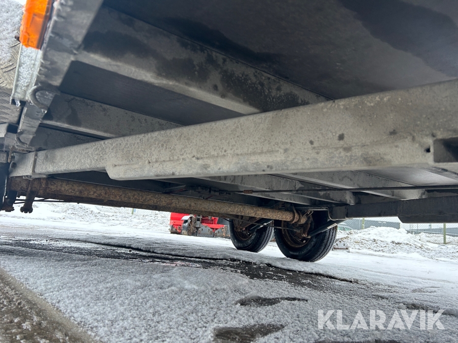 Personbilssläp Lindanvagnen 2000 B, Tierp, Klaravik auktione