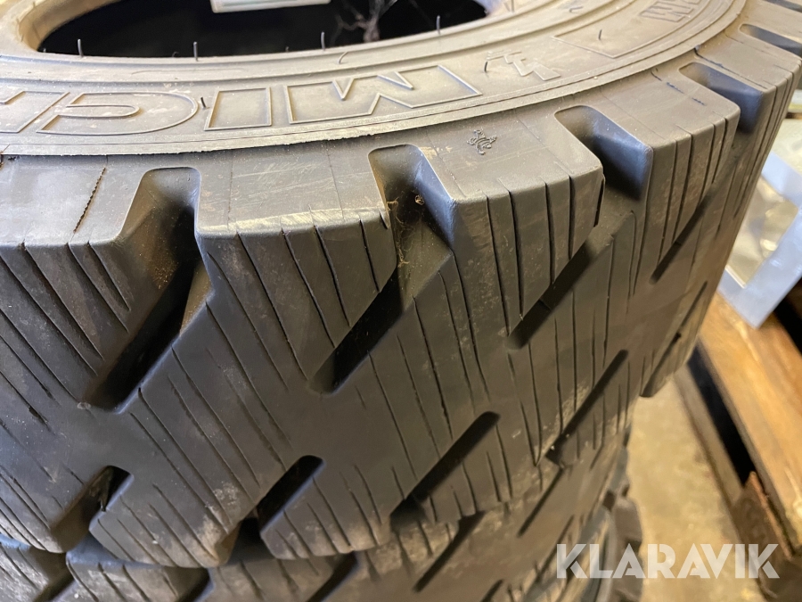 Truckdäck Michelin 7.00R12, Västervik, Klaravik auktioner