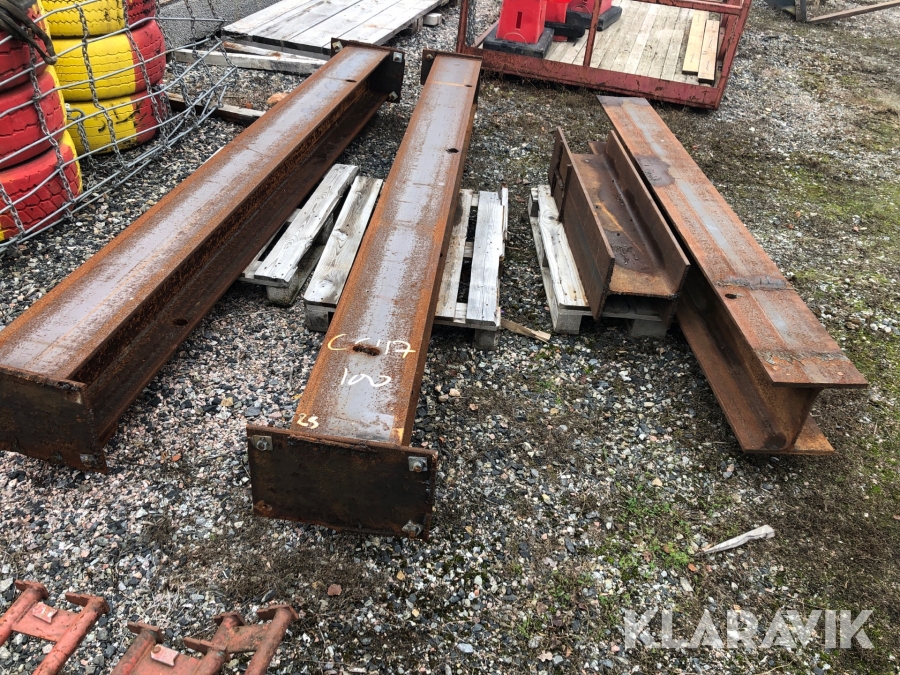 Klaravik Auktioner | H-balk 300 4 st