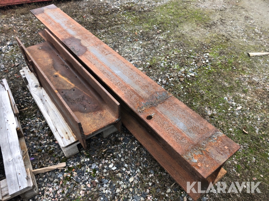 Klaravik Auktioner | H-balk 300 4 st