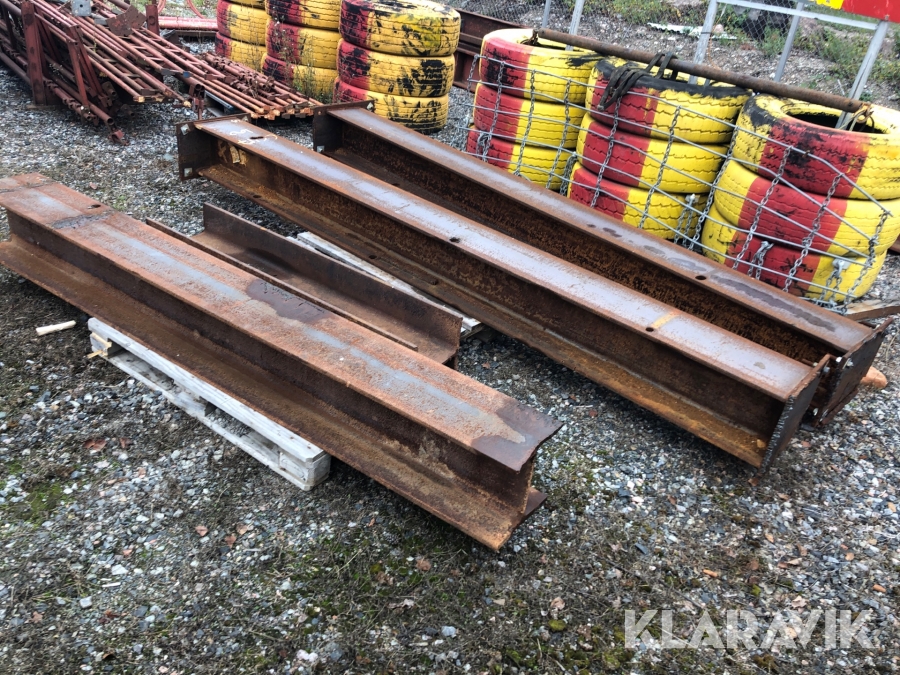 Klaravik Auktioner | H-balk 300 4 st