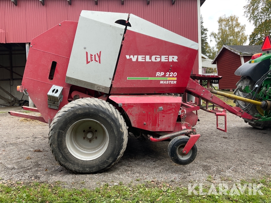 Rundbalspress Welger RP 220 master, Söderhamn, Klaravik auk