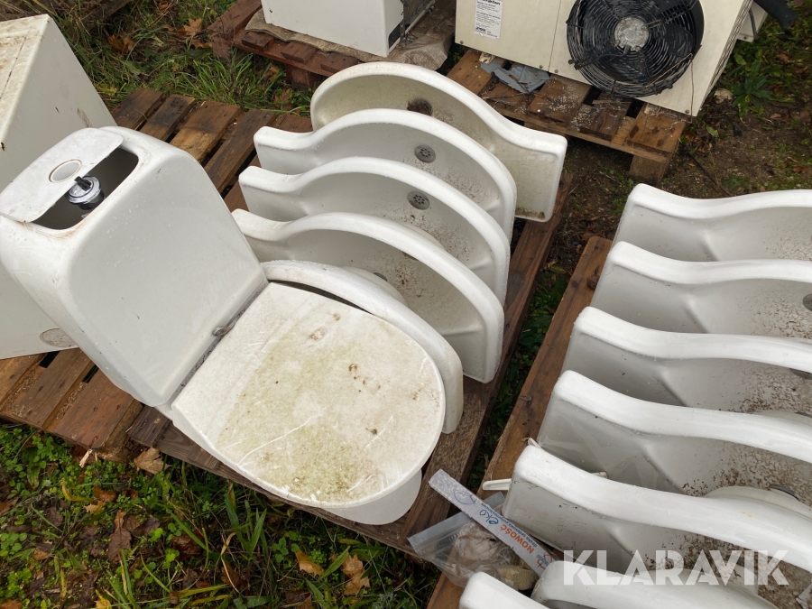 Klaravik Auktioner | Handfat och wc