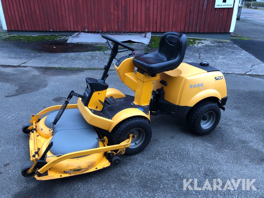 Gräsklippare Stiga Park P901
