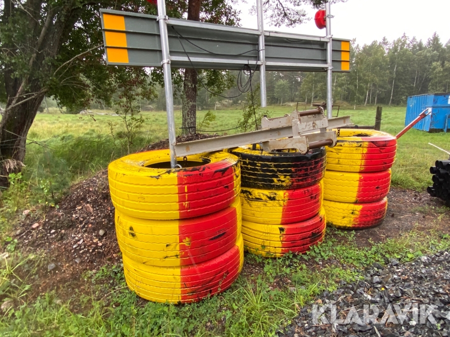 Trafikbuffert, Östhammar, Klaravik auktioner