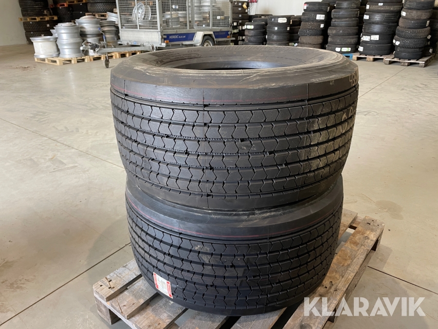 Lastbilsdäck Bridgestone R166, Sölvesborg, Klaravik auktione