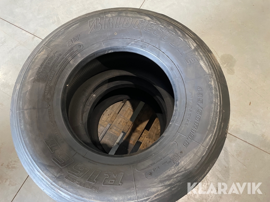Lastbilsdäck Bridgestone R166, Sölvesborg, Klaravik auktione