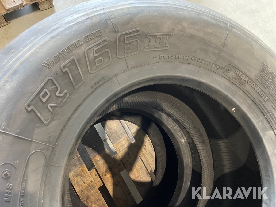 Lastbilsdäck Bridgestone R166, Sölvesborg, Klaravik auktione