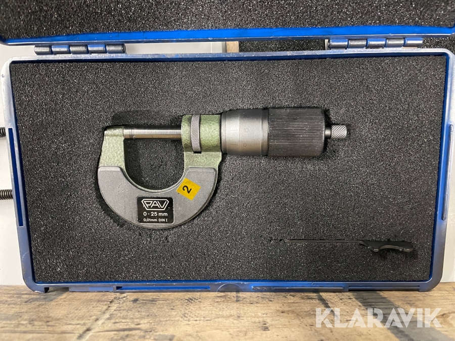 Klaravik Auktioner | Mätverktyg