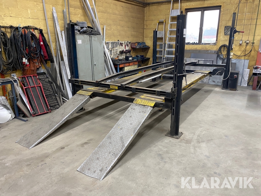 Billyft fyrpelarlyft, Laholm, Klaravik auktioner