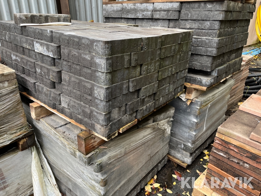 Marksten/platta 4 pall Cirkusstrukturantracit, Nacka, Klarav