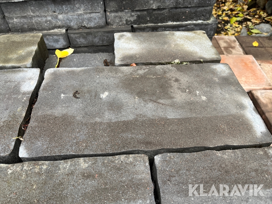 Marksten/platta 4 pall Cirkusstrukturantracit, Nacka, Klarav