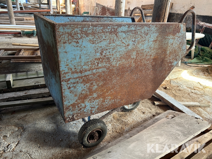 Fodervagn, Vänersborg, Klaravik auktioner