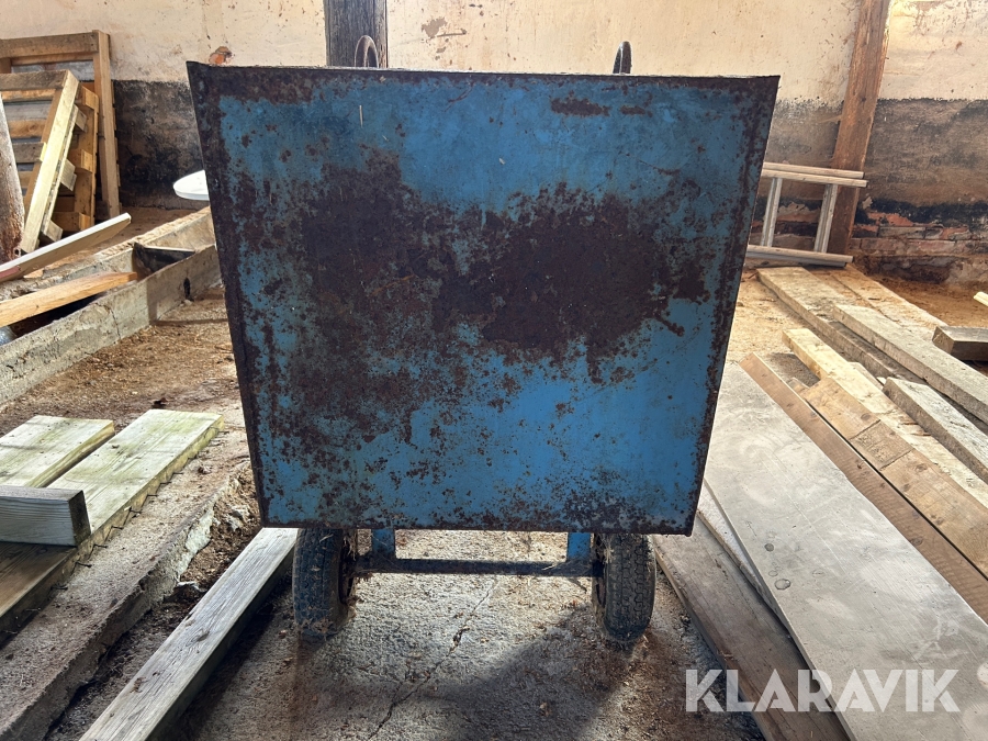 Fodervagn, Vänersborg, Klaravik auktioner