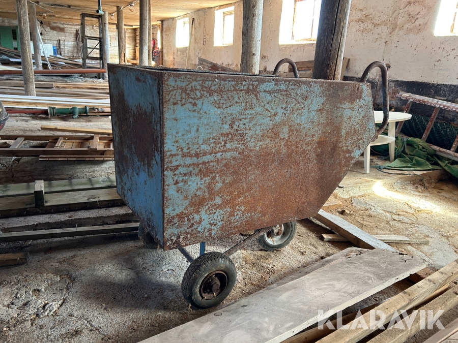 Fodervagn, Vänersborg, Klaravik auktioner