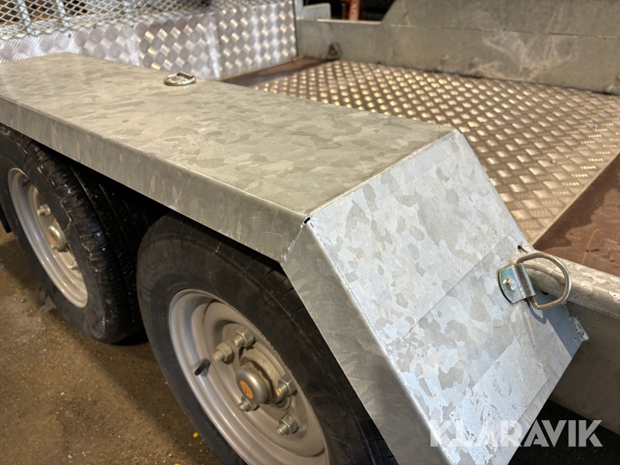 Personbilssläp Indespension PL27095L/R3, Berg, Klaravik aukt