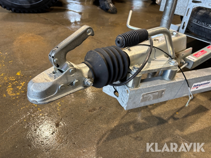 Personbilssläp Indespension PL27095L/R3, Berg, Klaravik aukt