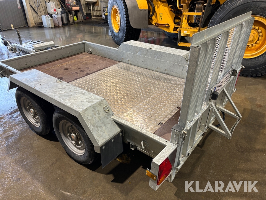 Personbilssläp Indespension PL27095L/R3, Berg, Klaravik aukt