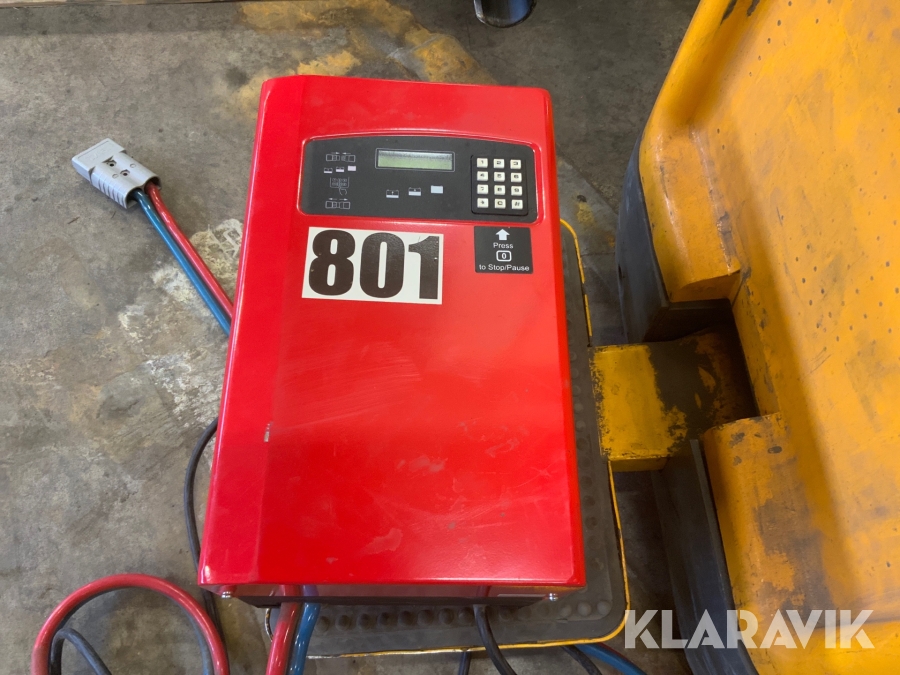 Skurmaskin Nilfisk CS7000 1200 B, Skurup, Klaravik auktioner