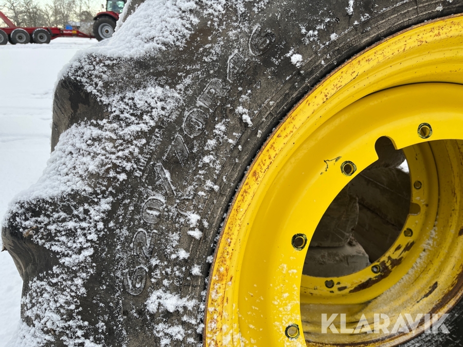 Traktordäck med fälg Good Year 620/70 R46, Norrköping, Klara