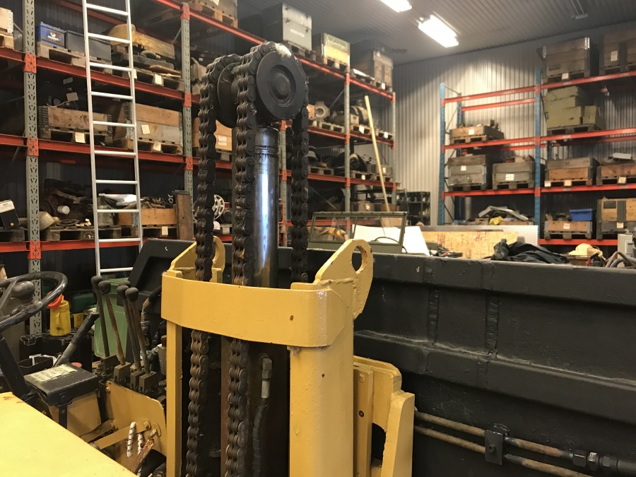 Asfalts och materialutläggare