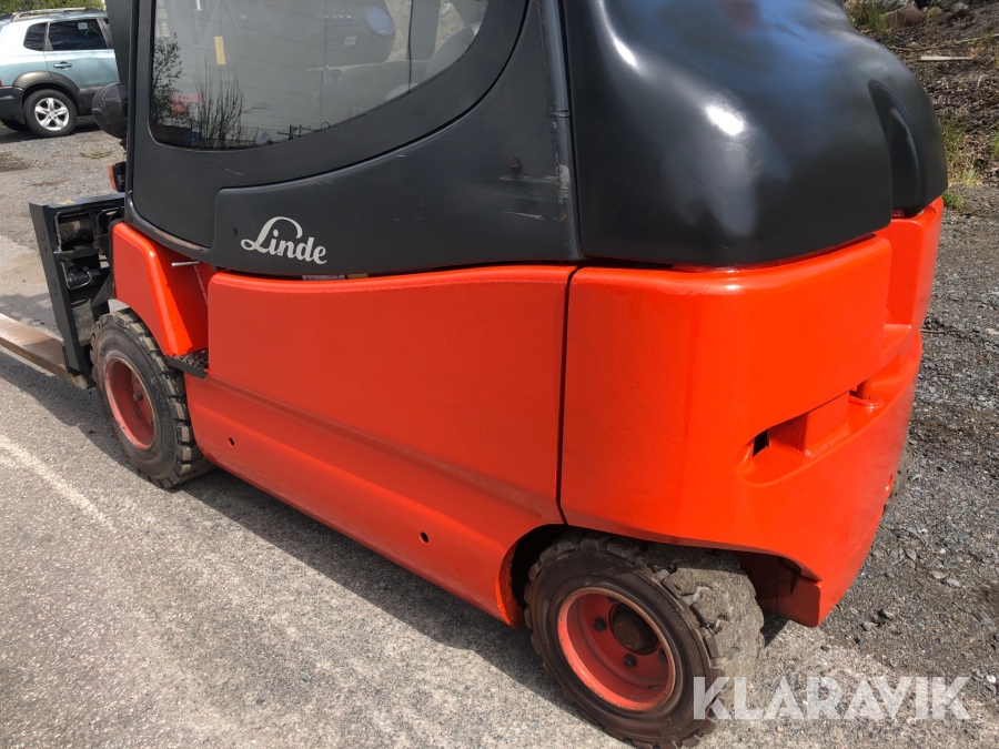 Truck Linde E30