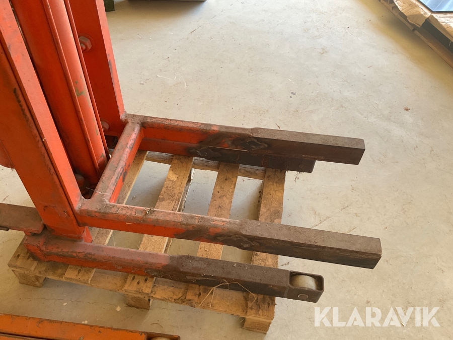 Gaffelløfter / Jon Stenberg AB, Tingsryd, Klaravik auktioner