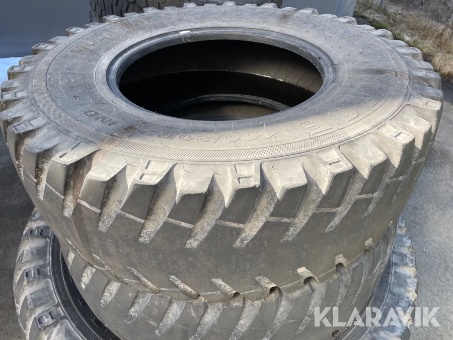 Klaravik Auktioner | Traktordäck Alliance Multiuse 550 4st