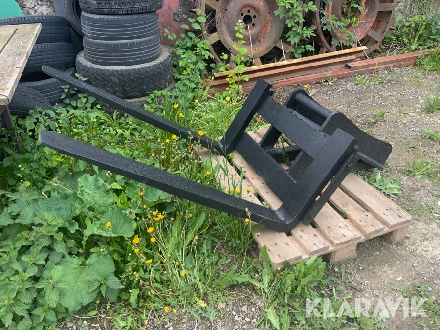 Gafflar till grävmaskin, Mörbylånga, Klaravik auktioner