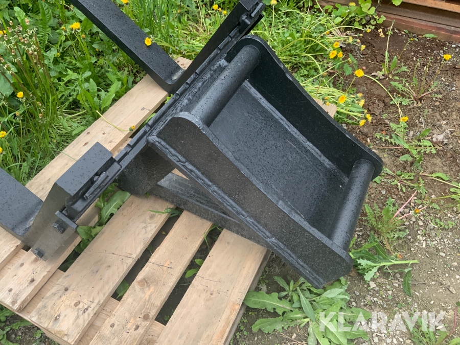 Gafflar till grävmaskin, Mörbylånga, Klaravik auktioner