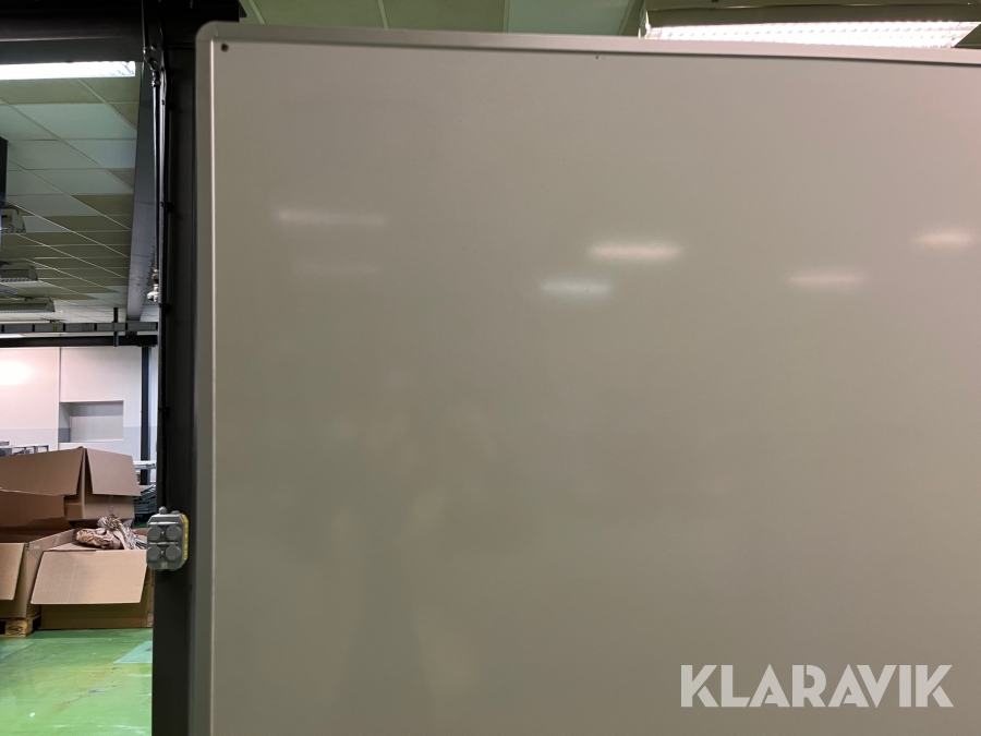 Whiteboardtavla, Köping, Klaravik auktioner