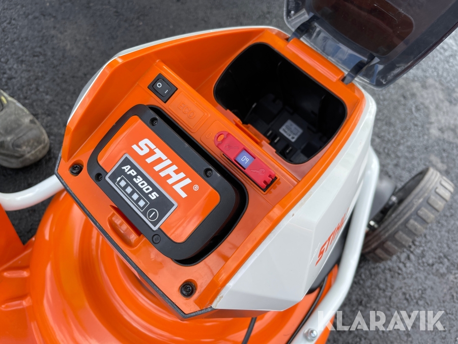 Gräsklippare Stihl RMA 2RP, Göteborg, Klaravik auktioner