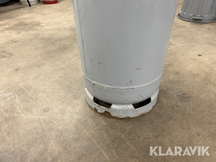 Gasoltub P45, Vara, Klaravik auktioner