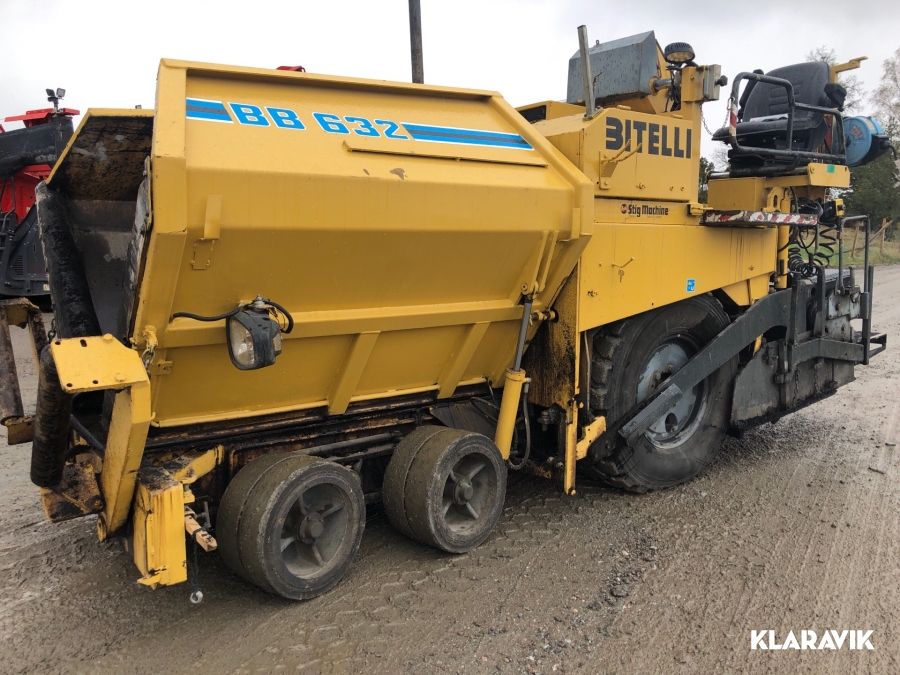 Asfaltsläggare Bitelli BB632