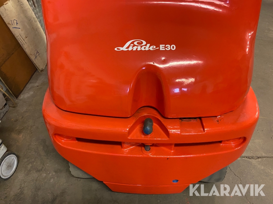 Truck Linde E30