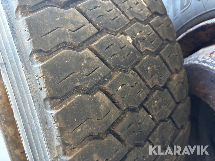 Lastbilsdäck Bridgestone R297, Sundsvall, Klaravik auktioner