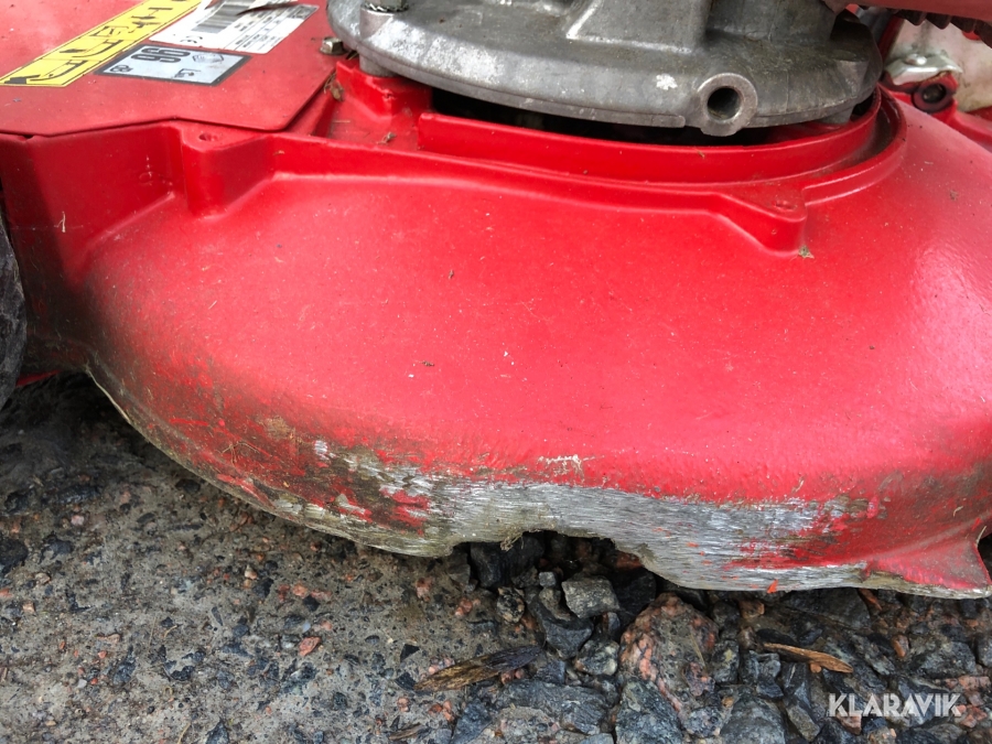 Klaravik Auktioner | Gräsklippare 3 st