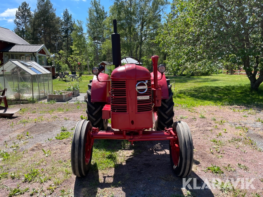 Traktor Volvo T230 Victor