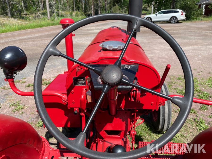 Traktor Volvo T230 Victor