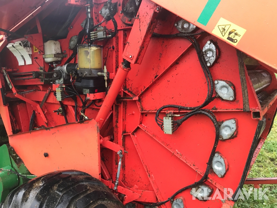 Klaravik Auktioner | Rundbalspress Orkel GP 1250