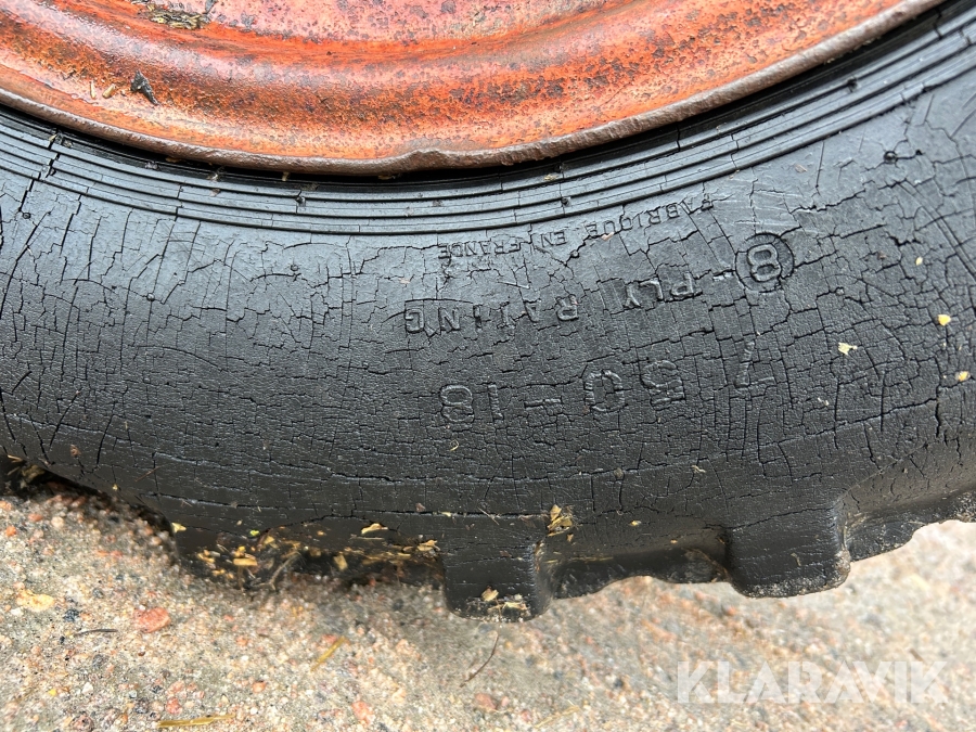 Veterantraktor Volvo BM Boxer 350, Svenljunga, Klaravik aukt