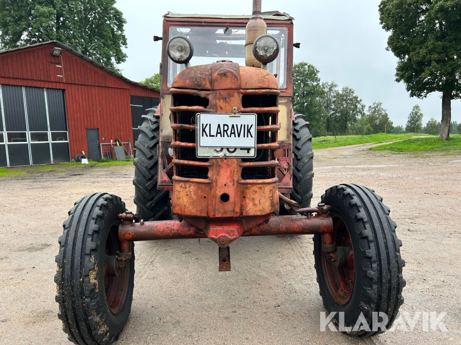 Veterantraktor Volvo BM Boxer 350, Svenljunga, Klaravik aukt