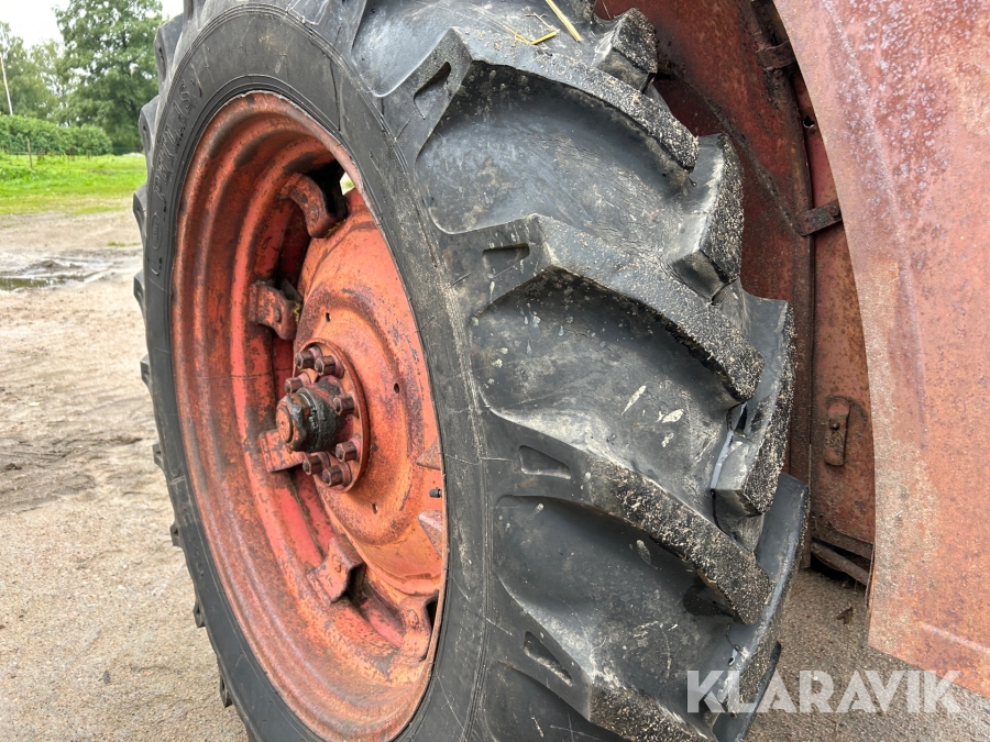 Veterantraktor Volvo BM Boxer 350, Svenljunga, Klaravik aukt