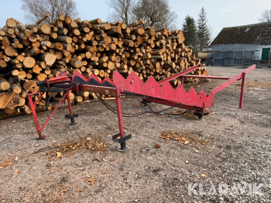 Vedstegmatare Ingvar Persson, Trelleborg, Klaravik auktioner