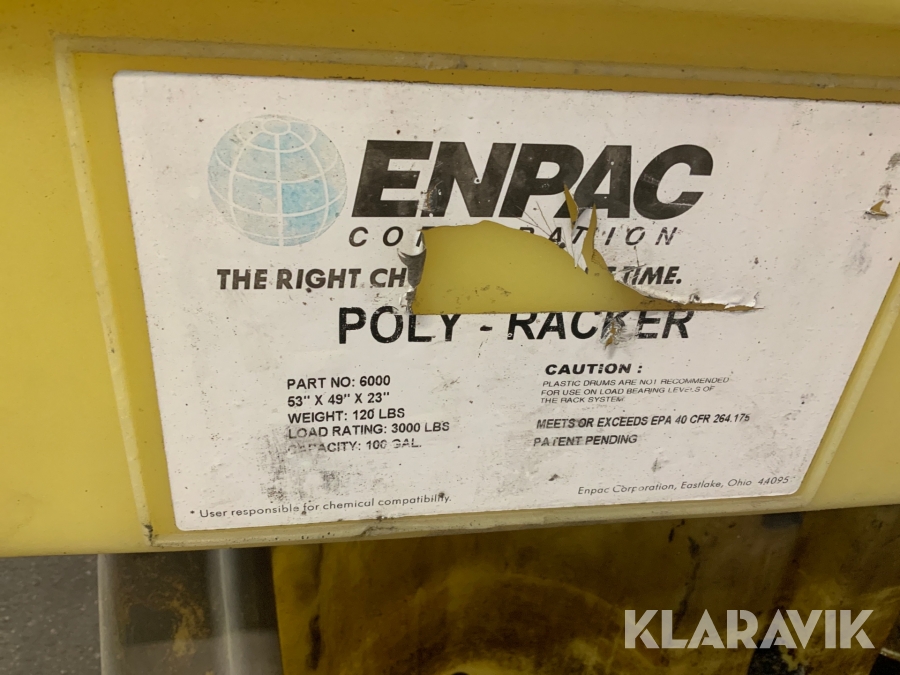 Klaravik Auktioner | Oljeuppsamlare Enpac Poly-stacker