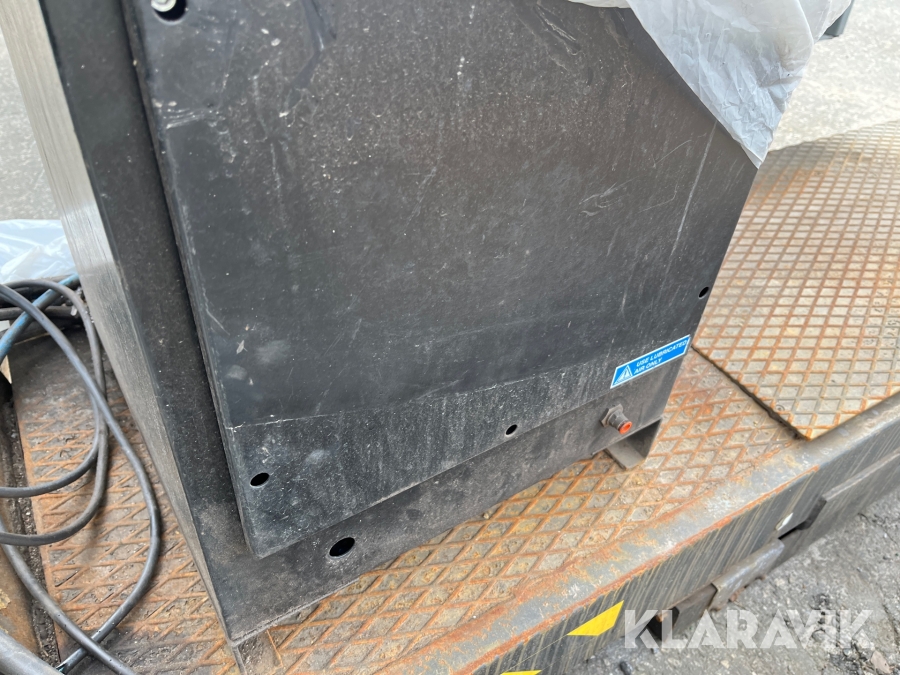 Körbanelyft OMCN 824, Botkyrka, Klaravik auktioner